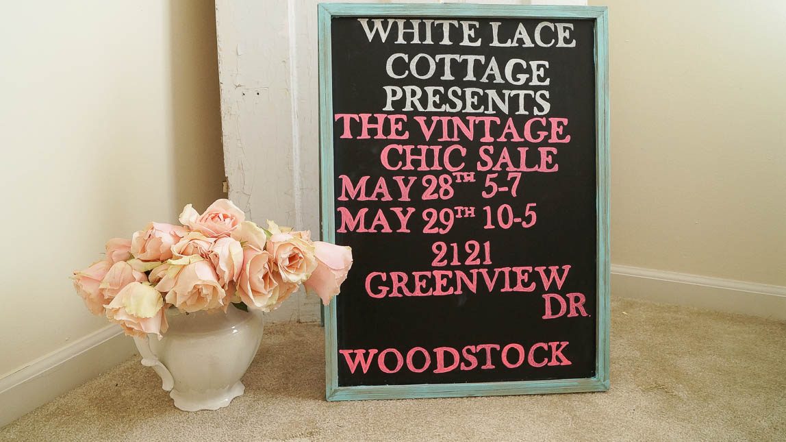 Easy-To-Make DIY Chalkboard Sign - MAKEUP FOR MATURE SKIN