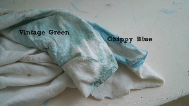 Chippy Blue And Vintage Green - MAKEUP FOR MATURE SKIN