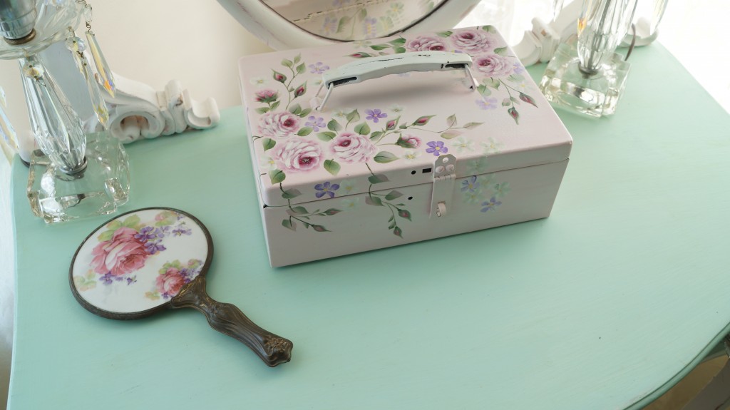 Repurpose Thrift Store Finds - ANNE P MAKEUP AND MORE