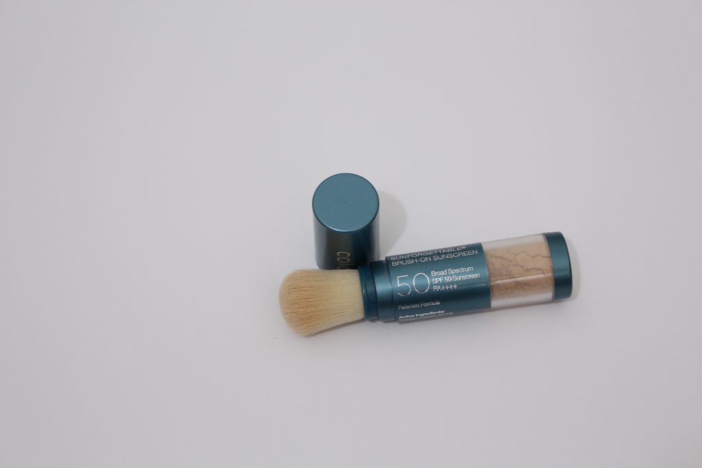 MINERAL SUNSCREEN REVIEW COLORESCIENCE - MAKEUP FOR MATURE SKIN